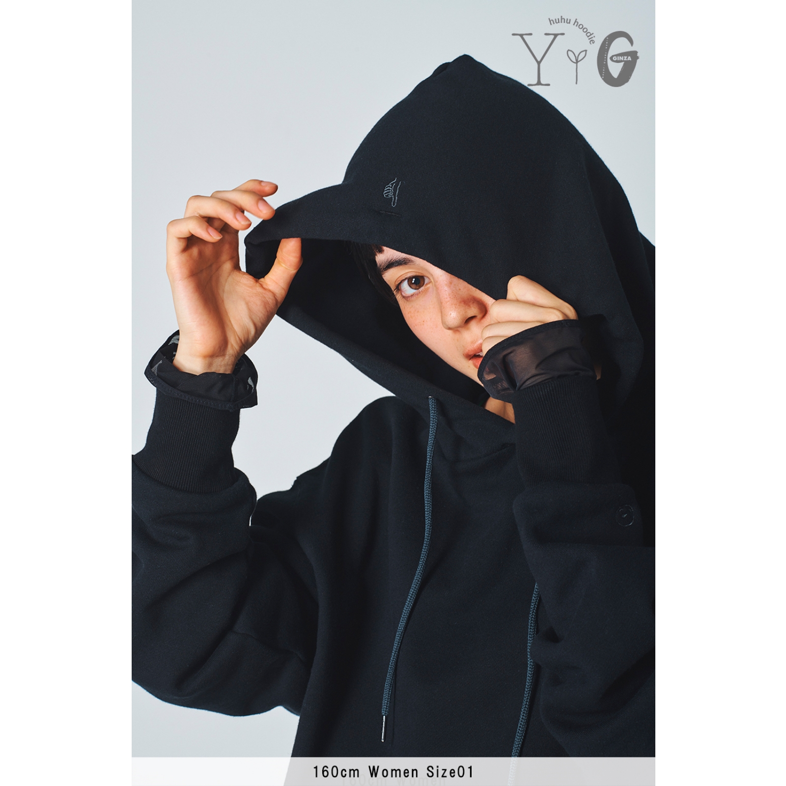 〈huhu フーディ〉BLACK | Yui Aragaki × Ginza huhu hoodie STORE
