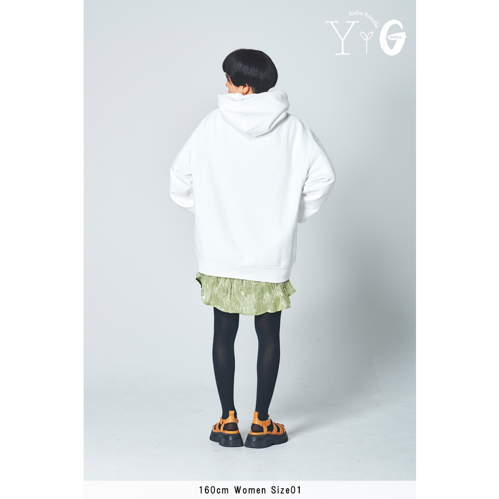 〈huhu フーディ〉WHITE | Yui Aragaki × Ginza huhu hoodie STORE